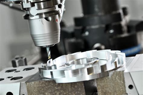 What Is 5 Axis CNC Machining And How Does It Work Fictiv