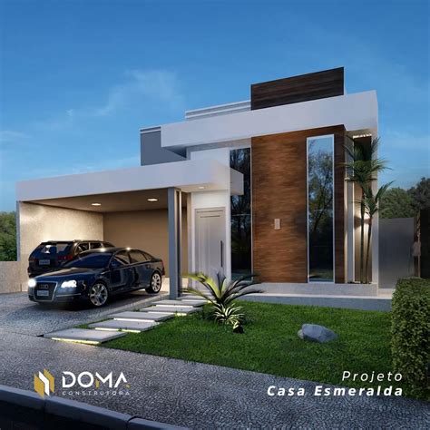 Fachada De Casa T Rrea P Direito Duplo E Porta Painel De Madeira
