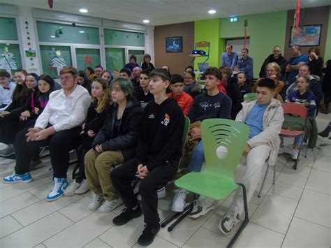 Remise des diplômes du brevet des collèges Vendredi 8 décembre 2023