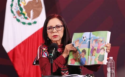 SEP entrega nuevos libros de texto gratuitos para la educación básica
