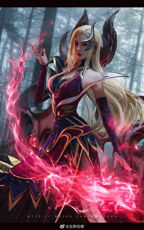 Stunning League Of Legends Coven Morgana Cosplay By 沧霁桔梗 Inven Global