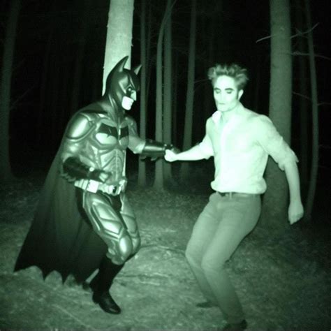Pin By Jude On Pics Random Q Necesito En Una Playera Twilight Funny