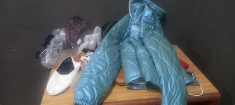Homem Preso Por Recepta O De Roupas Furtadas De Loja
