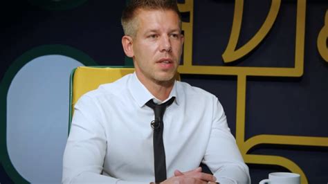 Hetek Közéleti Hetilap Pártalapításon gondolkodik Magyar Péter