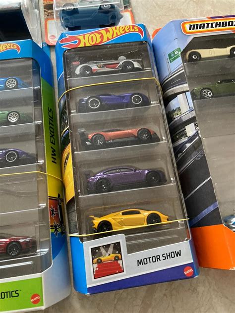 Autíčka matchbox majorette hot wheels Aukro