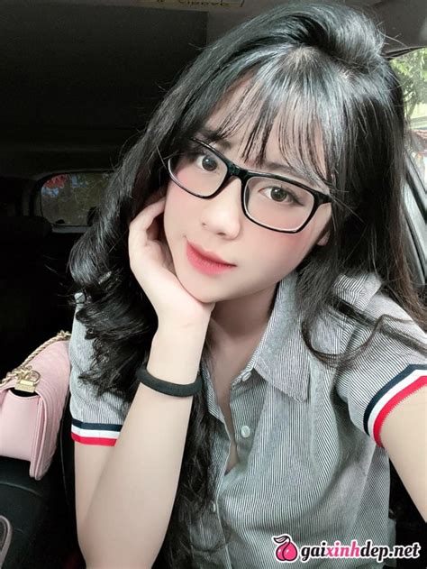 96 Hình ảnh gái xinh đeo kính đẹp ngắm mãi không chán