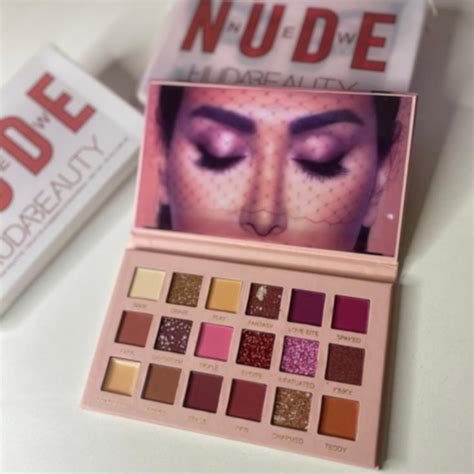 Paleta De Sombras New Nude Huda B Nude Cores No Shopee Brasil