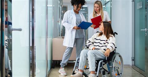 Los 8 mejores seguros de salud en España destacan por sus precios y