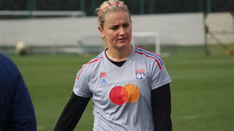 Ol F Minin Lindsey Horan Lue Joueuse Du Mois De Septembre