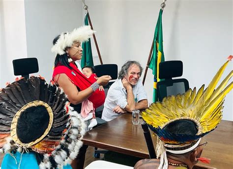 Em reunião na Funai líderes indígenas reforçam pedido de demarcação da