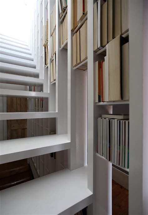 Bookshelf Built Into Staircase
