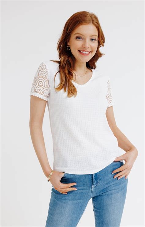 Tee Shirt Manches Courtes 10 00 Armand Thiery