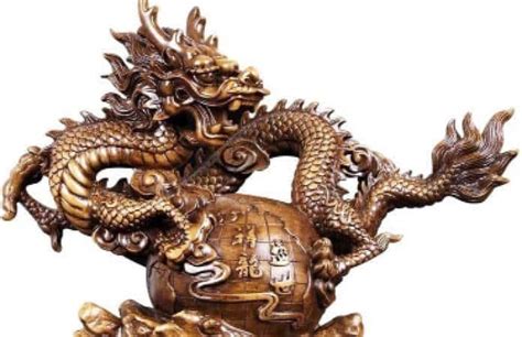 AÑO DEL DRAGÓN DE MADERA