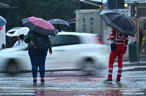 Maltempo Domani 18 Ottobre Allerta Arancione In Cinque Regioni