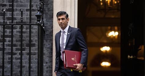 Prim Ministrul Rishi Sunak Trebuie Sa Restabileasca Reputatia Marii