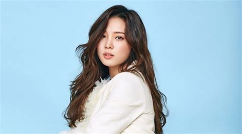 Yoon So Hee Bio Profile Facts Age Boyfriend Ideal Type