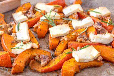 Gebackener Ofenkürbis mit Feta Rezept eat de