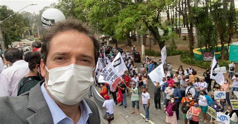 Raul Marcelo participa de manifestação contra o PLC 26 de Doria Raul