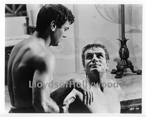 Laurence Olivier Tony Curtis Gay Scene In Roman Bath From The Film