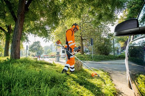 STIHL FS 94 C E Petrol Brushcutter Linstead Farm Garden Machinery
