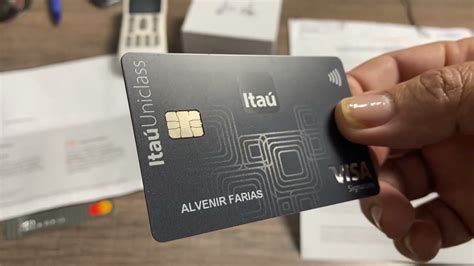 Conheça as vantagens do Cartão de crédito Itaú Uniclass Visa Signature