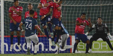 Wilstermann Logra Un Valioso Empate En Su Visita A Tomayapo
