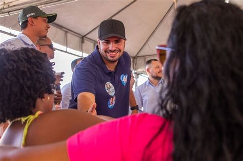 Jordávio Ramos prestigia festas tradicionais em Maniçoba e participa de