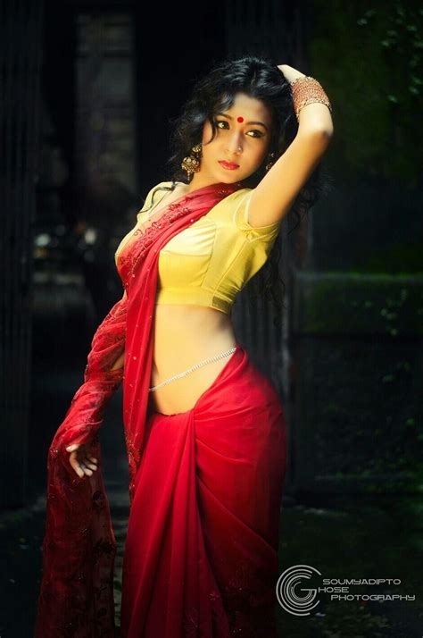 Pin By Lust Life On A Saree Beauty Beautiful Curvy Women Beautiful Casual Dresses Most