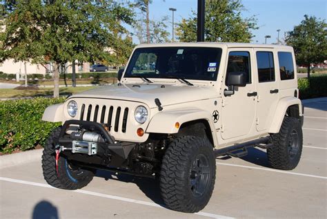 Desert Tan Jeep Wrangler
