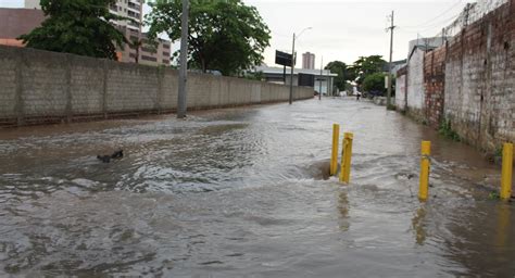 Chuva Forte Alaga Avenidas E Ruas E Causa Transtornos Em Teresina Viagora