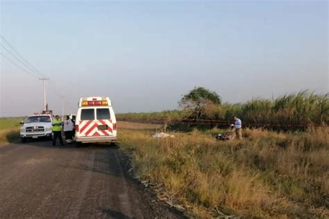 Muere Motociclista Tras Accidentarse En Carretera De Veracruz Xeu