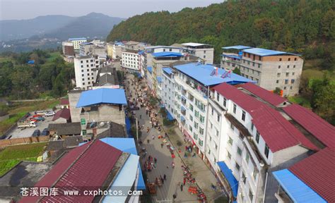 20161127苍溪月山乡烟峰场航拍06 苍溪最大的纪实图片网站 苍溪百科图库