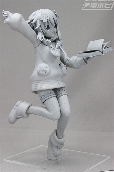 元気いっぱいなポーズがカワイイつなこ氏完全監修の勇者ネプテューヌネプテューヌフィギュアの魅力を原型でご紹介 電撃ホビーウェブ