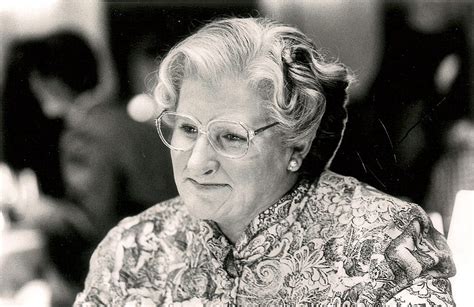 Mrs Doubtfire And Background Hd Wallpaper Pxfuel