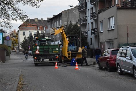Awaria sieci wodociągowej na ul Popiełuszki Wody może nie być przez