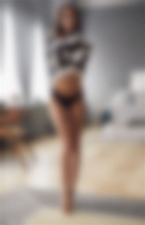 Cristiano Ronaldo Naked Footballer Poses Nude For Spanish Cristiano