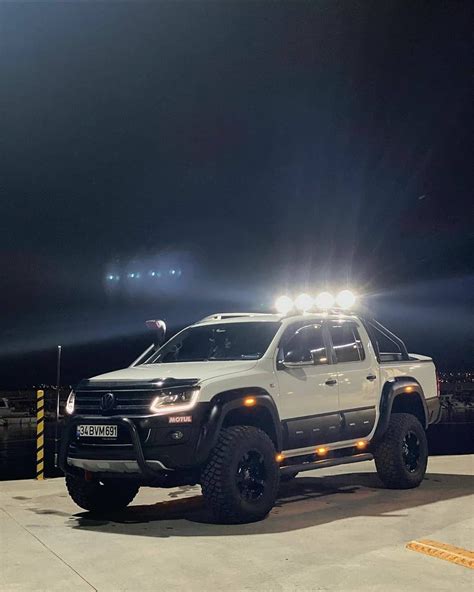 Vw Amarok V Jeep X Off Road Bmw I Toyota Hilux Offroad