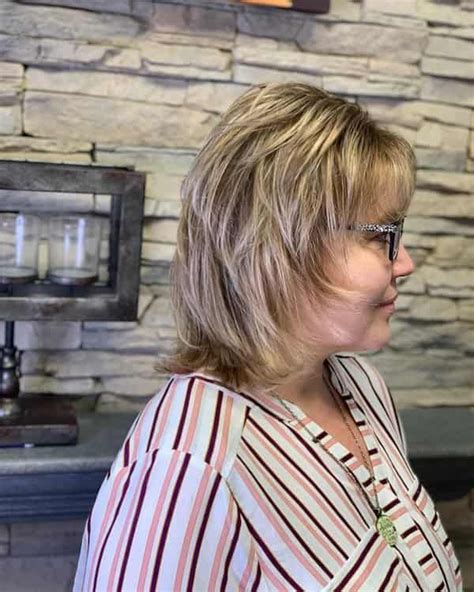 15 Cute Short Shag Haircuts For Older Women Medium Shaggy Hairstyles