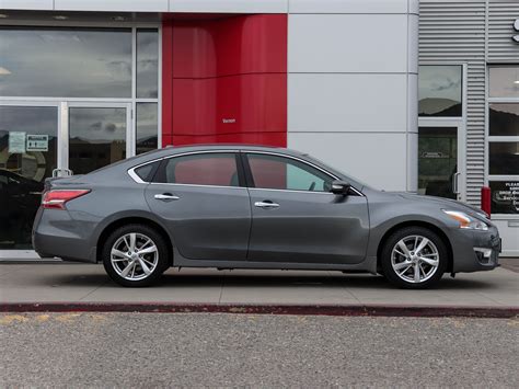 Pre Owned 2014 Nissan Altima Sedan 2 5 SL CVT 4 Door Sedan In Vernon