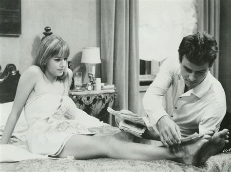 Catherine Spaak Nua Em The Empty Canvas