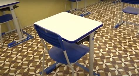 Aulas presenciais da educação infantil e ensino fundamental continuam