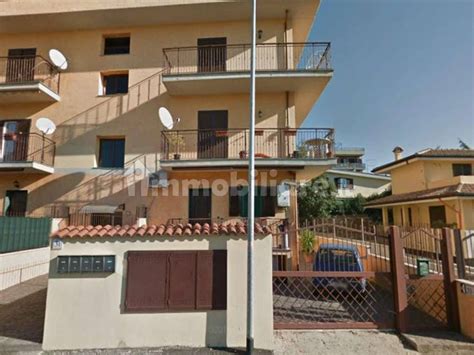 Vendita Appartamento Roma Trilocale In Via Pratolungo Casilino