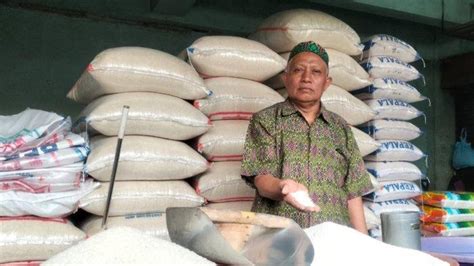 Terus Merangkak Naik Harga Beras Di Pasar Kabupaten Bekasi Tembus Rp