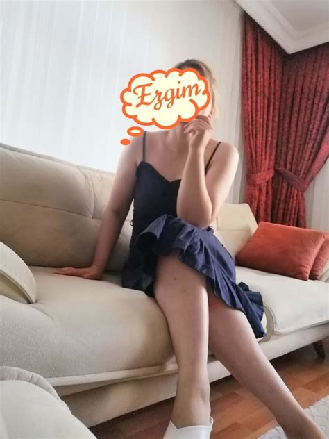 Turkish Milfs Mom Ev Hanimi Ezgi Mama Turkey Mom Porn Pictures Xxx Photos Sex Images 3655047