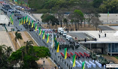 VÍDEO Desfile de 7 de Setembro Democracia Soberania e União