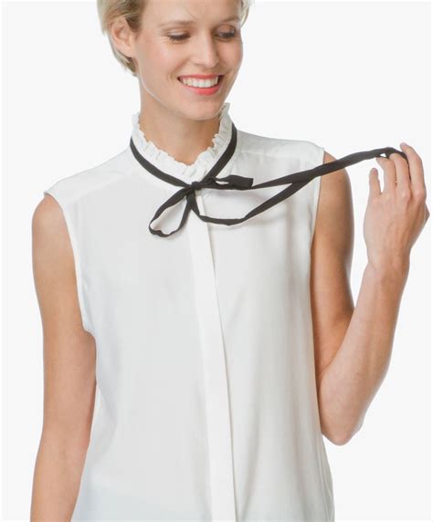 160906 Frame Le Ruffle Neck Mouwloze Blouse Wit 06 Flickr