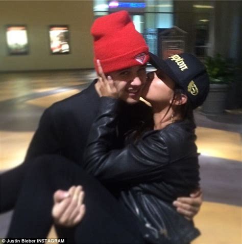 Justin Bieber Attends Bible Study With Selena Gomez Before Sharing