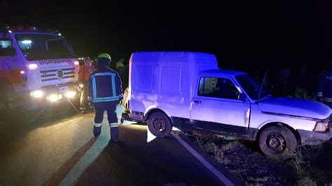 Una camioneta perdió una rueda y se despistó en la ruta 65 Canal Verte