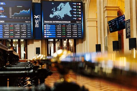 El IBEX 35 Avanza Un 1 7 En La Semana Y Aguanta Los 11 900 Puntos