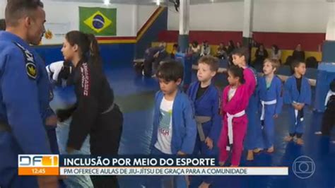 Vídeo Em Taguatinga policiais militares oferecem aulas gratuitas de